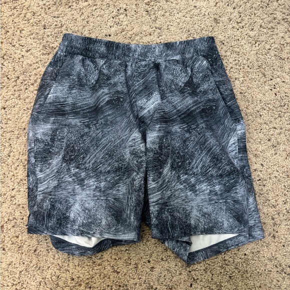 lululemon athletica | Shorts | Blue And Gray Lululemon Patterned ...